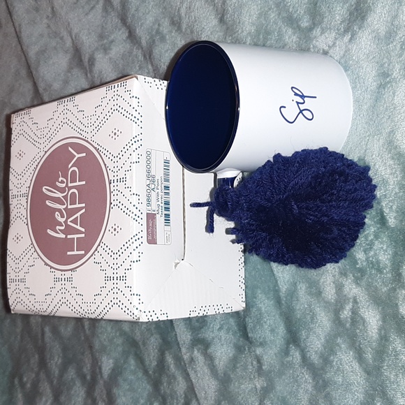 thirty-one | Dining | Thirtyone Navy Sip Mug With Pom Nwt | Poshmark